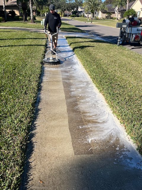 Concrete Driveways & Sidewalk Cleaning - Exact Pressure, LLC